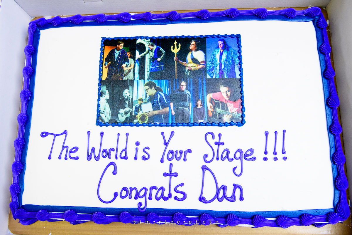 the dailypic 3586 yr10 299 Dan Smash – tim rice photo