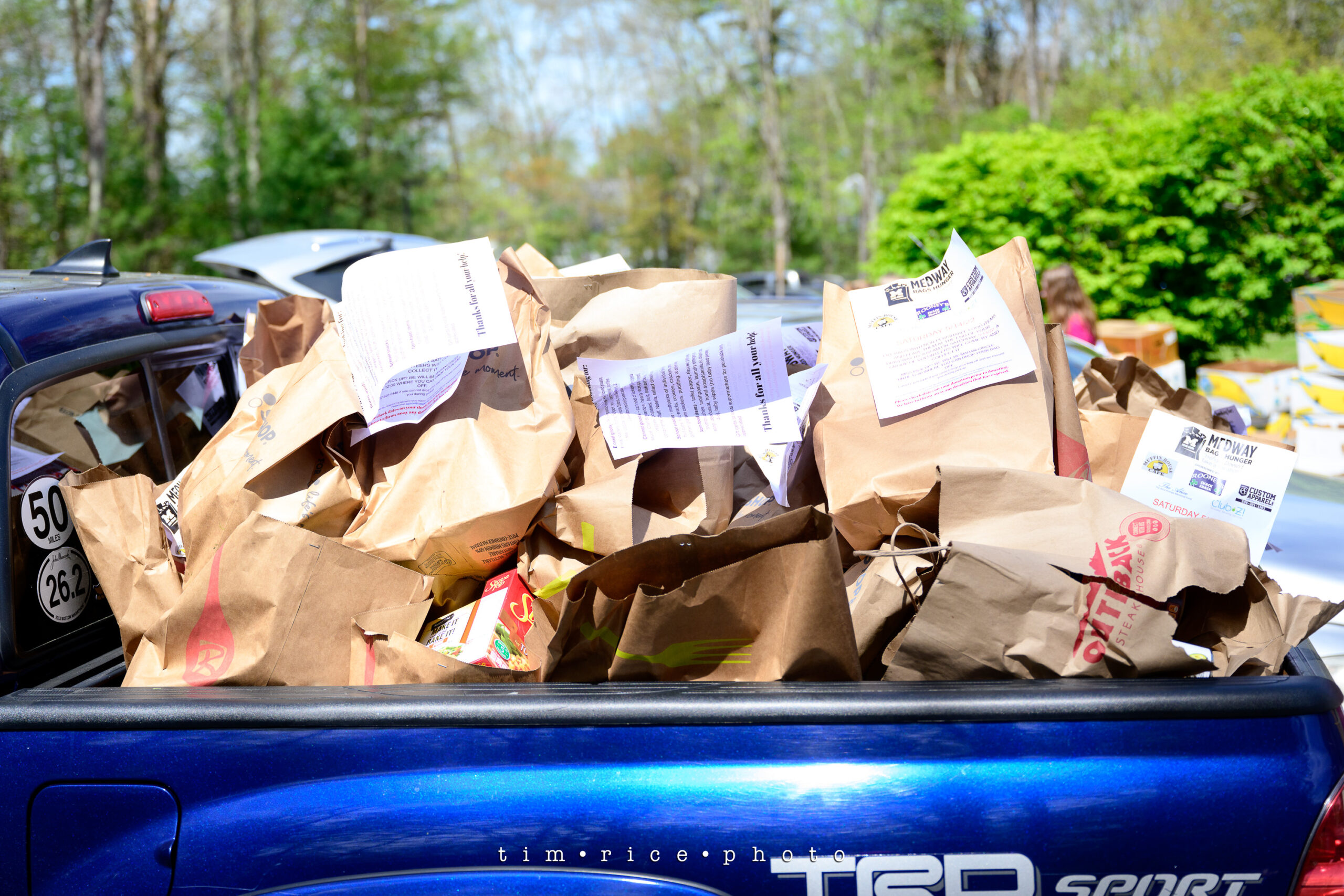 the dailypic 4970 yr14 222 Medway Bags Hunger – tim rice photo