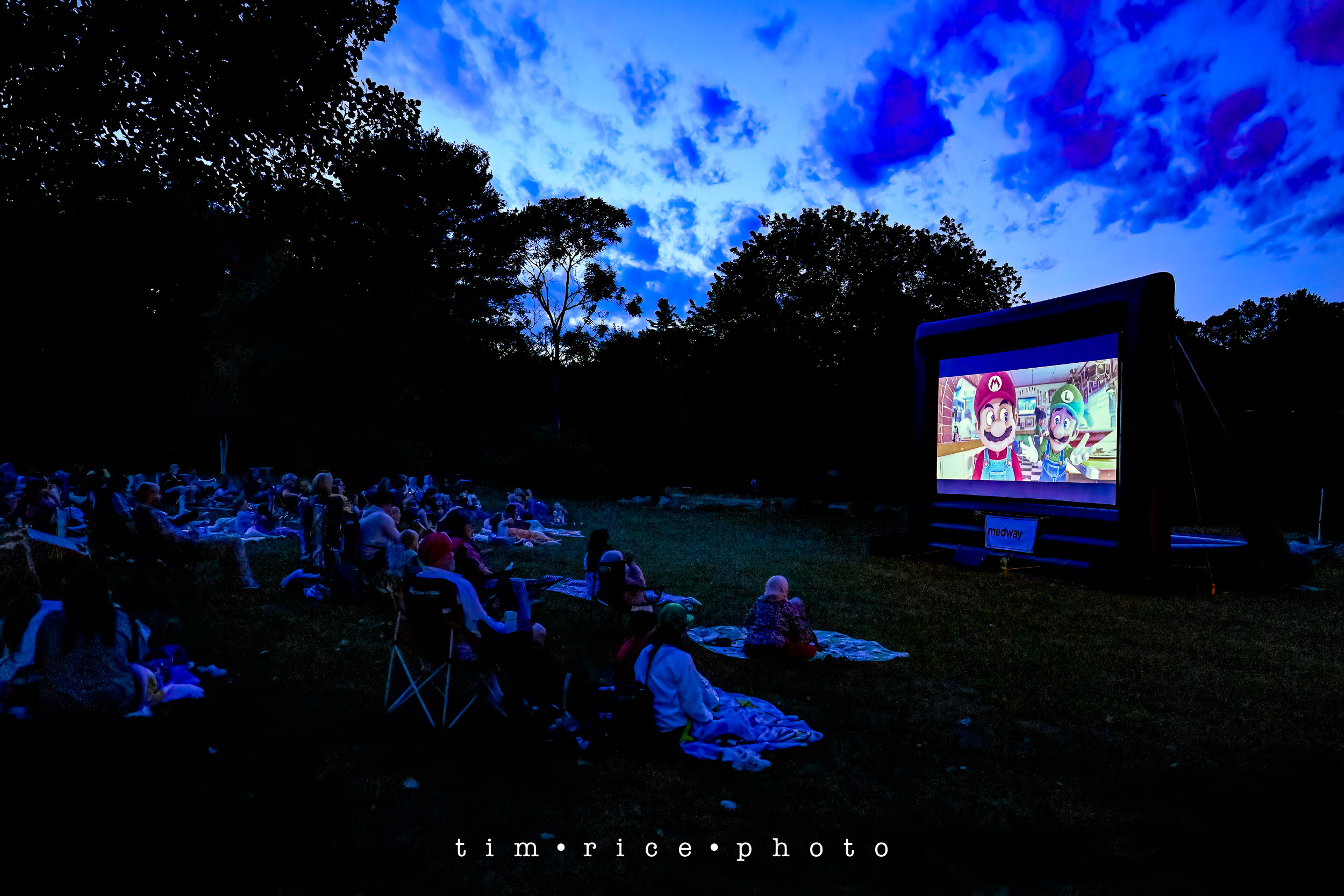 the dailypic 5054 yr14 306 Mario Movie Night – tim rice photo
